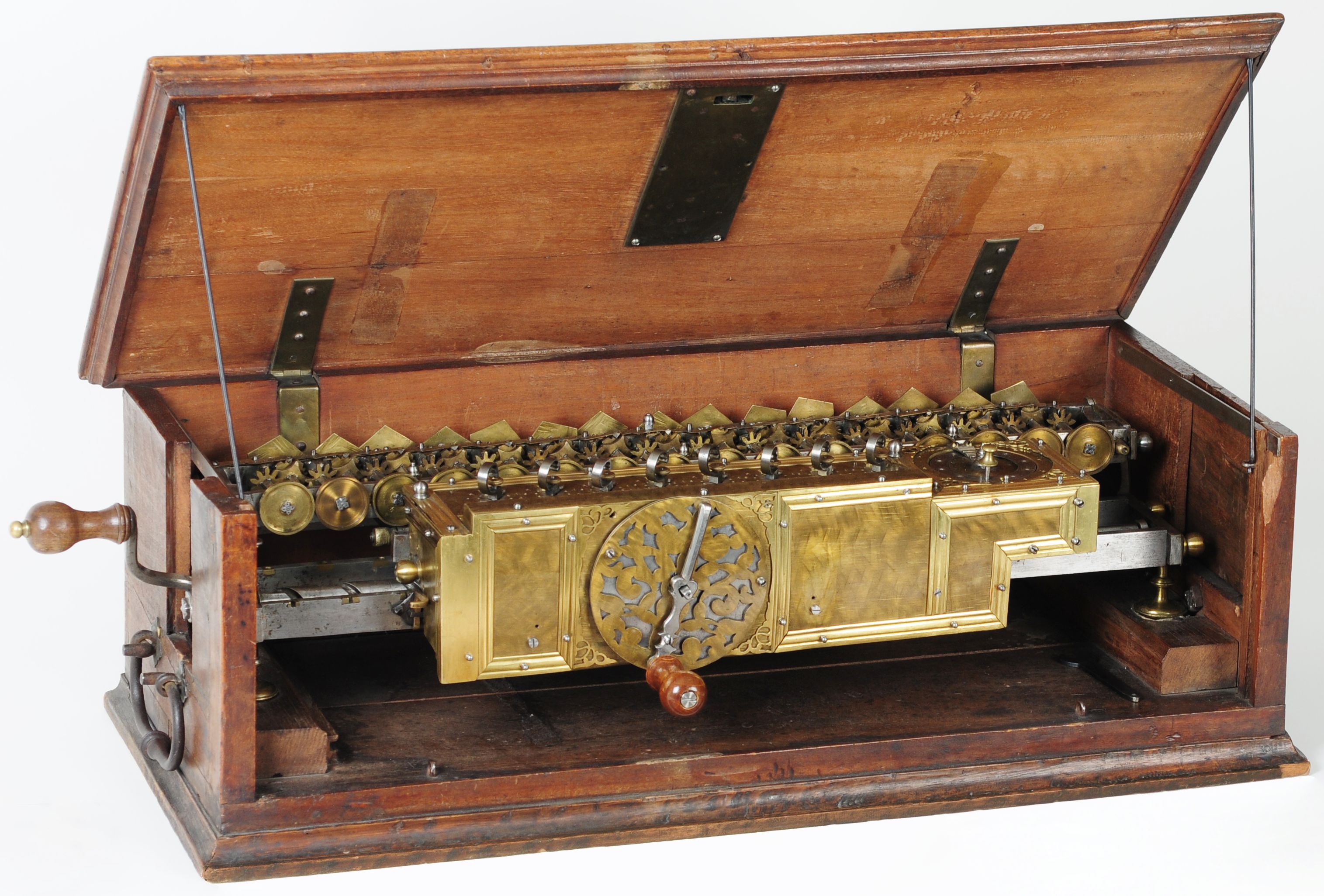 Leibniz’s calculating machine | IT History Society